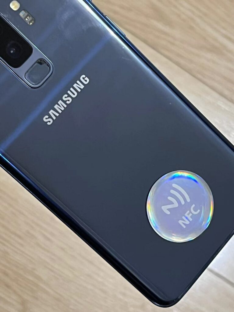 NFC Epoxy Phone Sticker for Social Media Sharing - RFID Wise